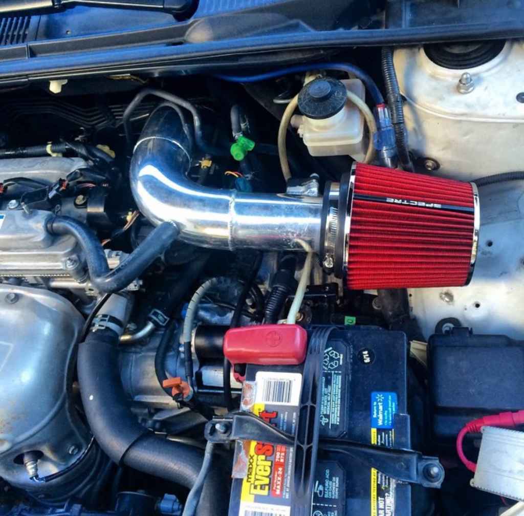 Understanding the Benefits and Drawbacks of Short Ram Intake in Jeeps